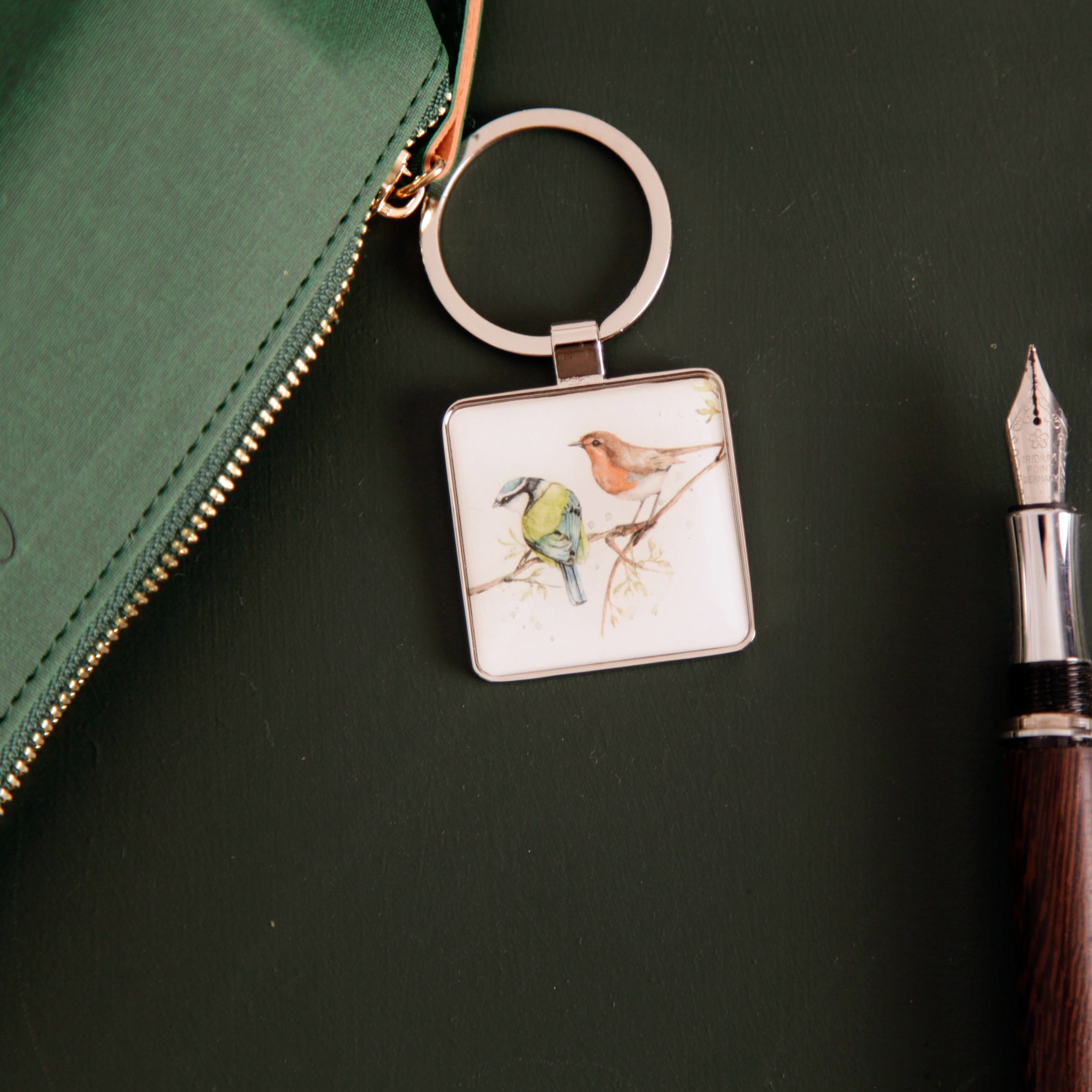 The Lookout' Keychain - British Birds Design